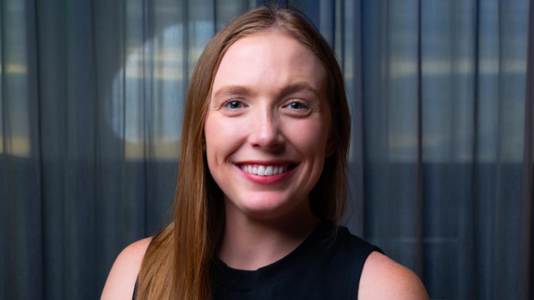 Pearl Davis: TikTok Star, American YouTuber, Age, Parents, Husband ...