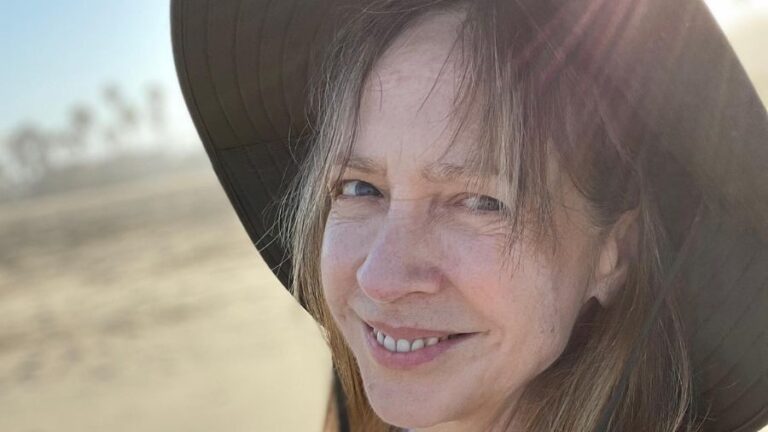 Corinne Bohrer: American Film Actress, IMDb, The Flash. Age, Height ...