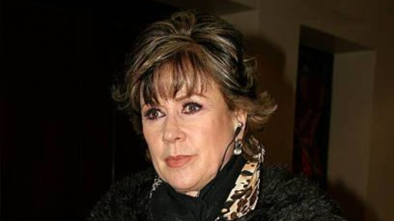 Laura Zapata: Mexican Actress, Singer, Novelas, Age, Height, Reality ...