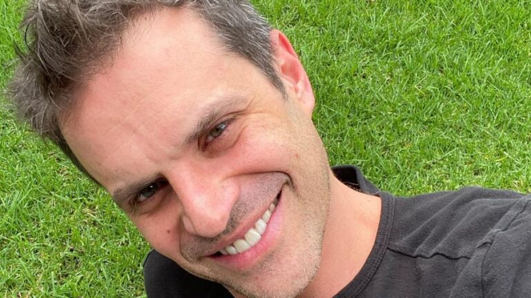 Mark Tacher: Mexican Actor, Musician, Novelas, Movies, Age, Height ...